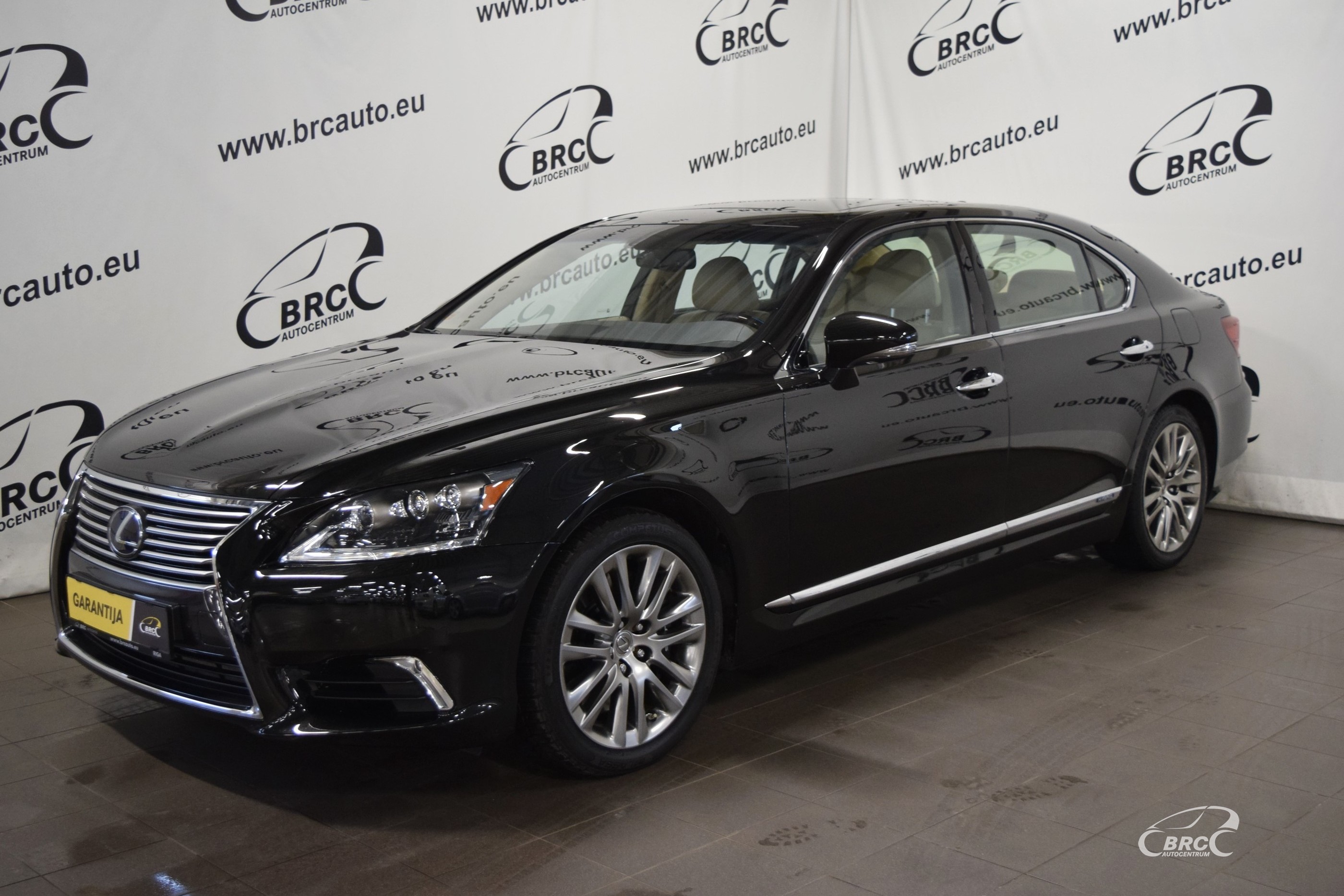 Lexus LS 600 h | BRC Autocentrum